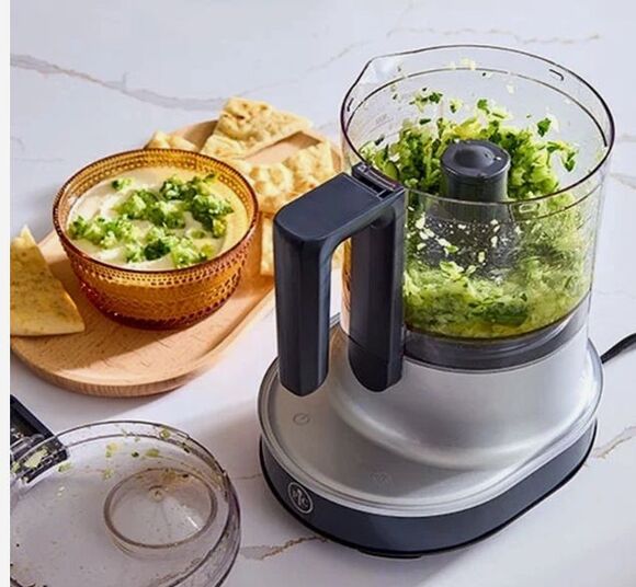 Pampered Chef | Kitchen | Pampered Chef New In Box Electric Twist And ...